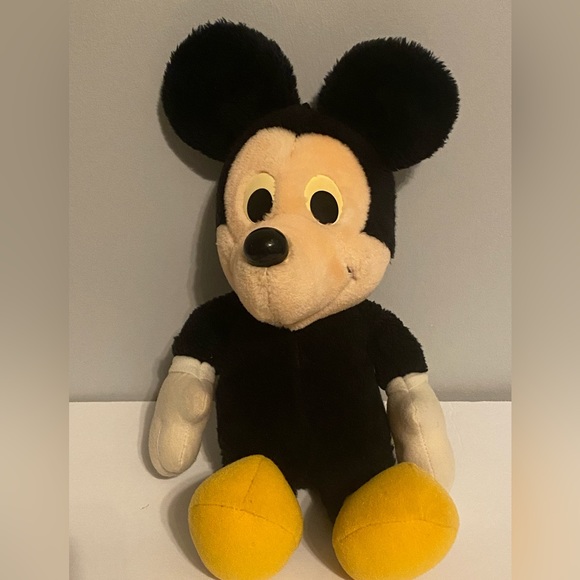Toys | Vintage Playskool Mickey Mouse 16 With Yellow Eyes Plush Stuffed ...